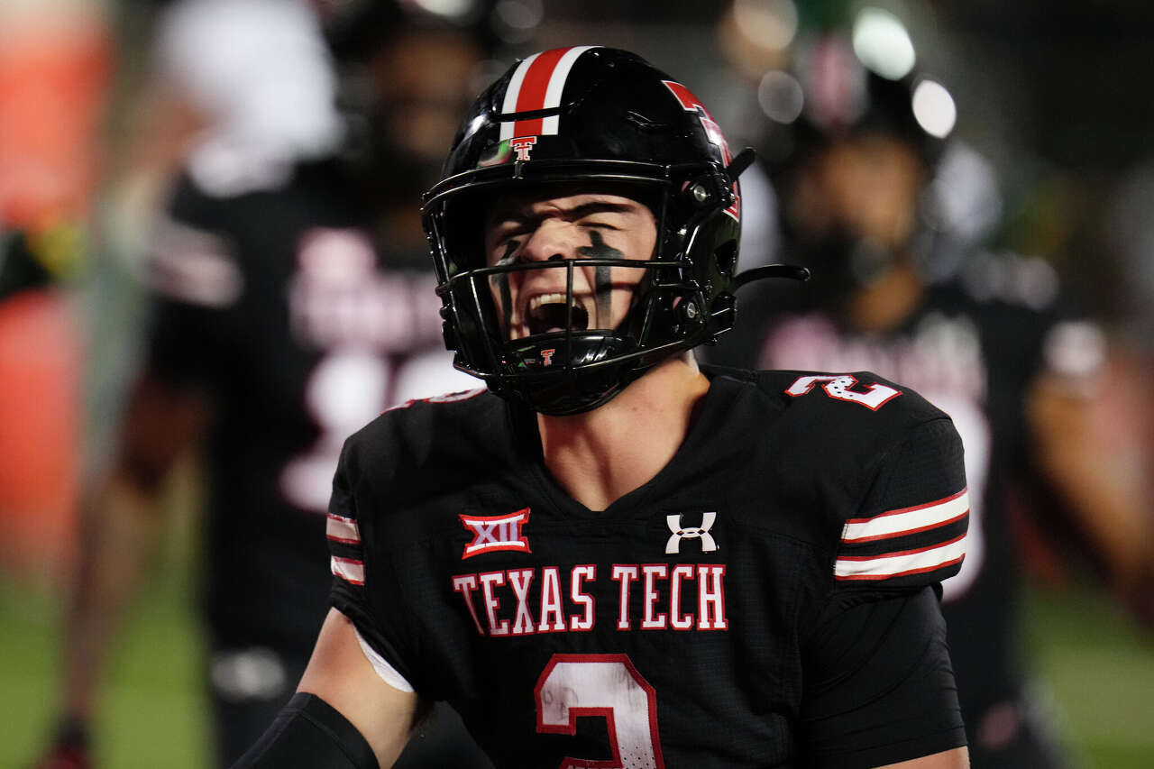 Top Texas teams move up in latest CFP Rankings. Did Longhorns make cut?