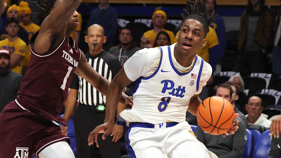 Pitt Falls Late in Defeat to Texas A&M