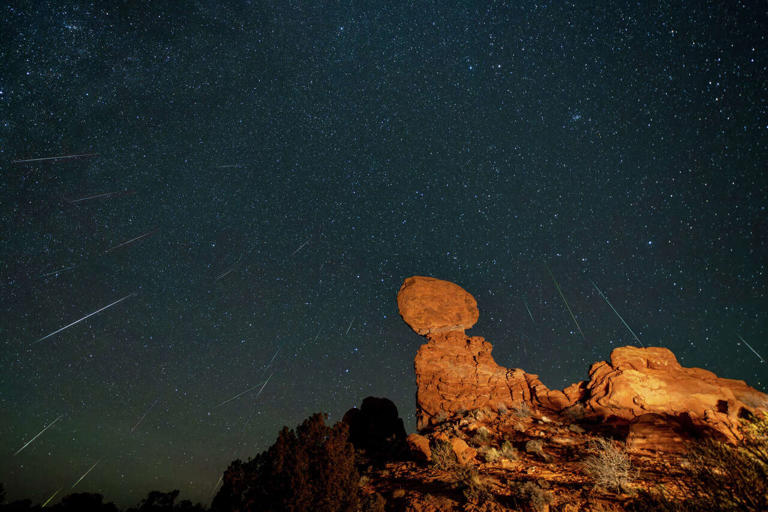 December skywatching: See the Geminids, a moon-Jupiter conjunction and ...