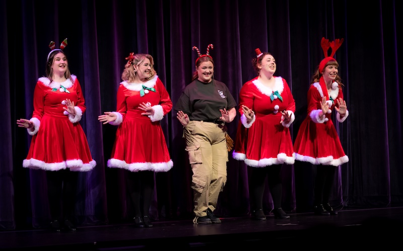SF community collaborates to present season favorite "Holiday at Santa Fe"