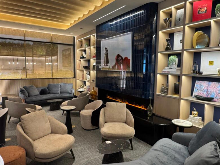Chase Sapphire Reserve features an outstanding 150K bonus offer