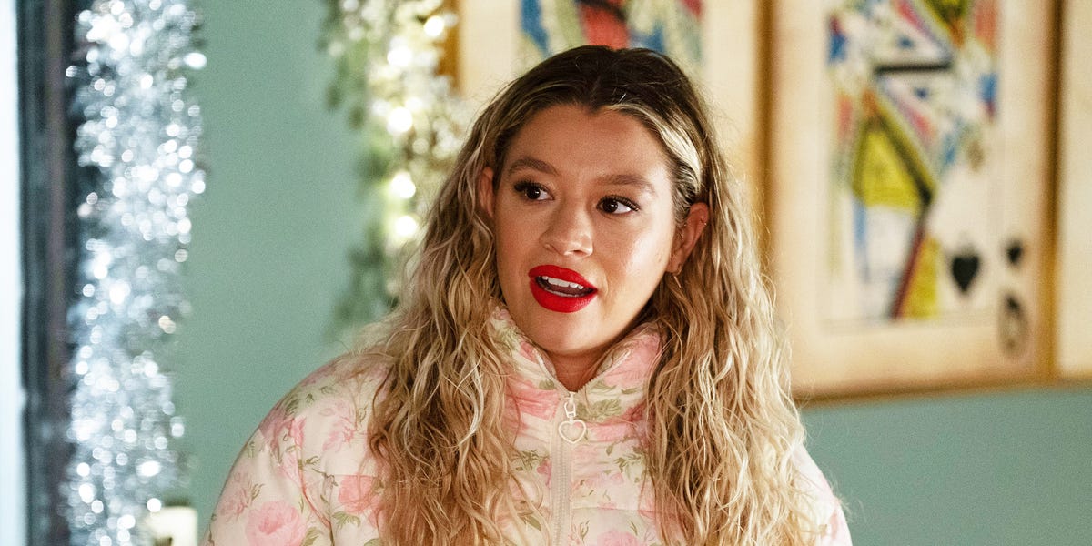 EastEnders star Molly Rainford teases Anna Knight's future after low ...