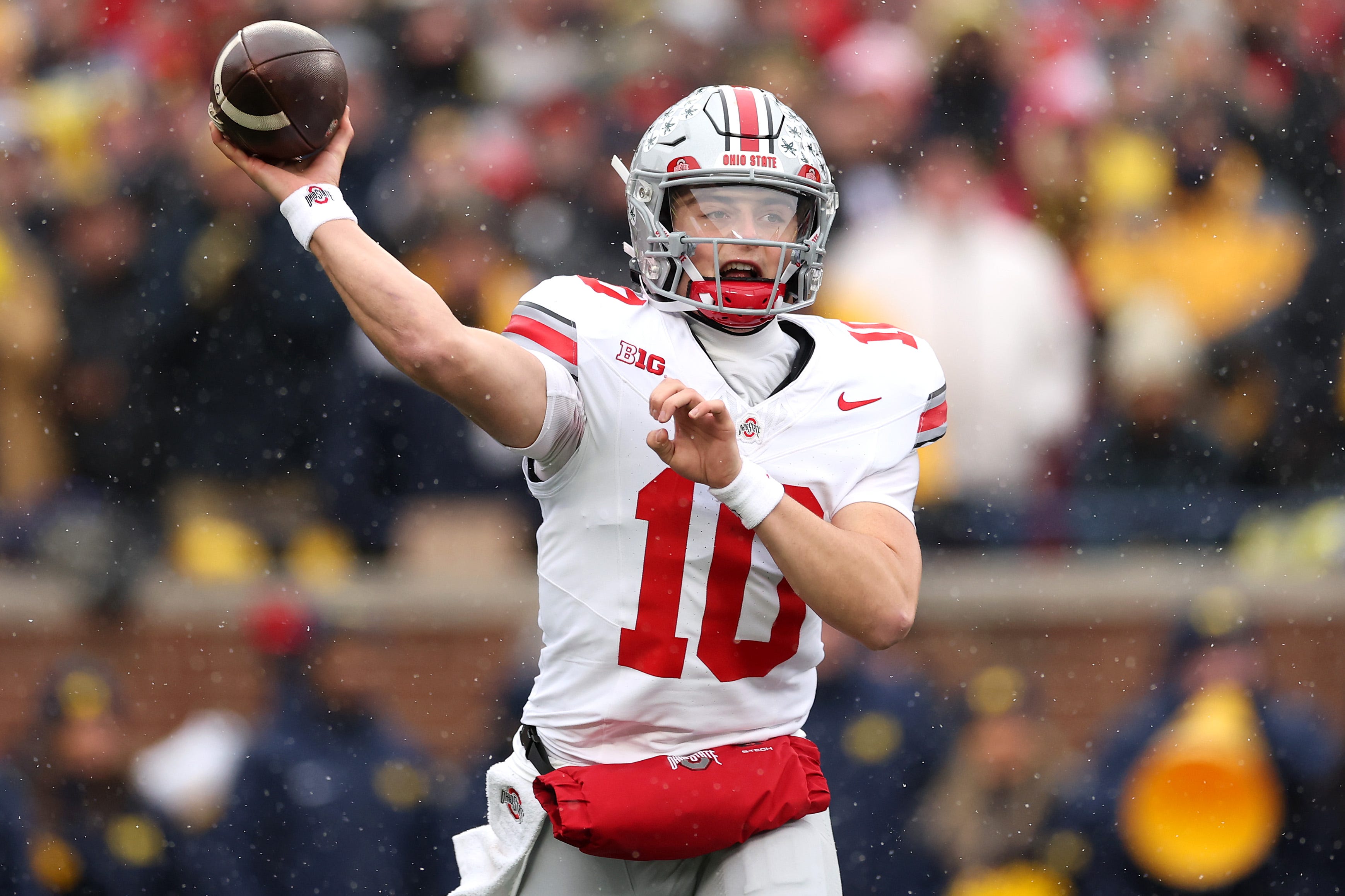 Championship Week Heisman Trophy odds: Big Ten title may decide winner