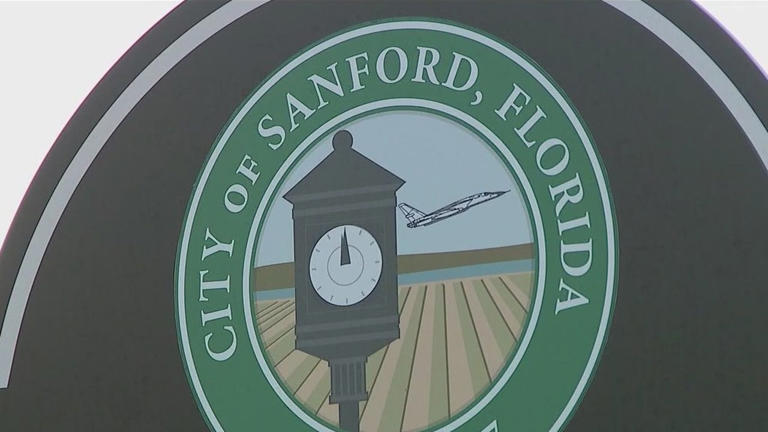 Days-long water main break drenches Sanford school area, residents react