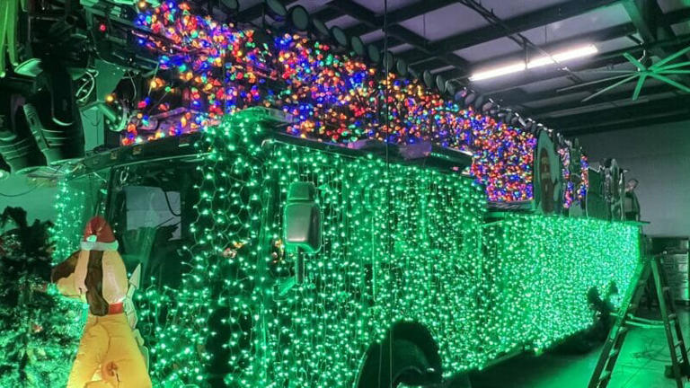 Zoneton Fire Santa Truck Route 2025