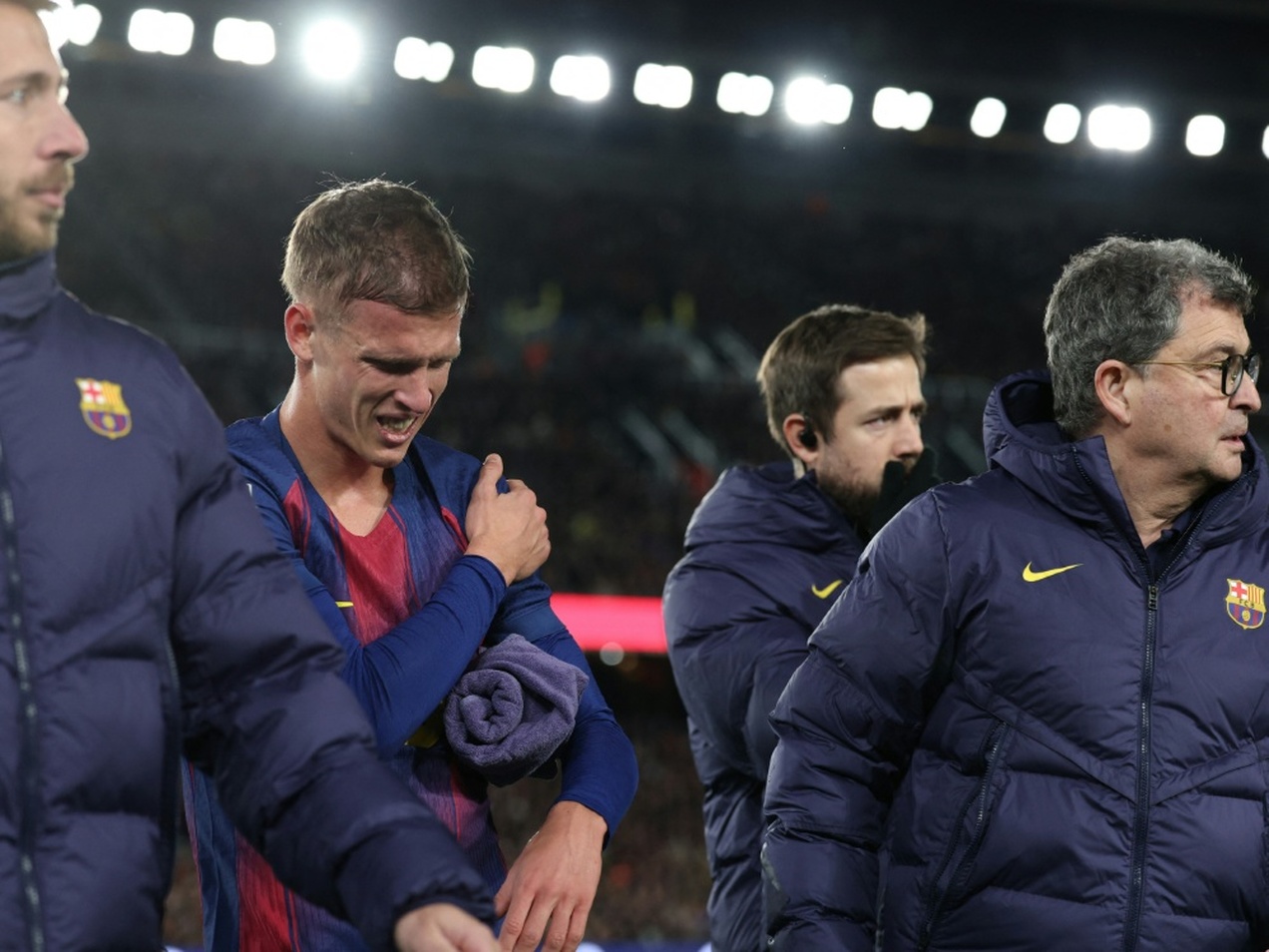 Barca: Olmo fällt mindestens einen Monat aus