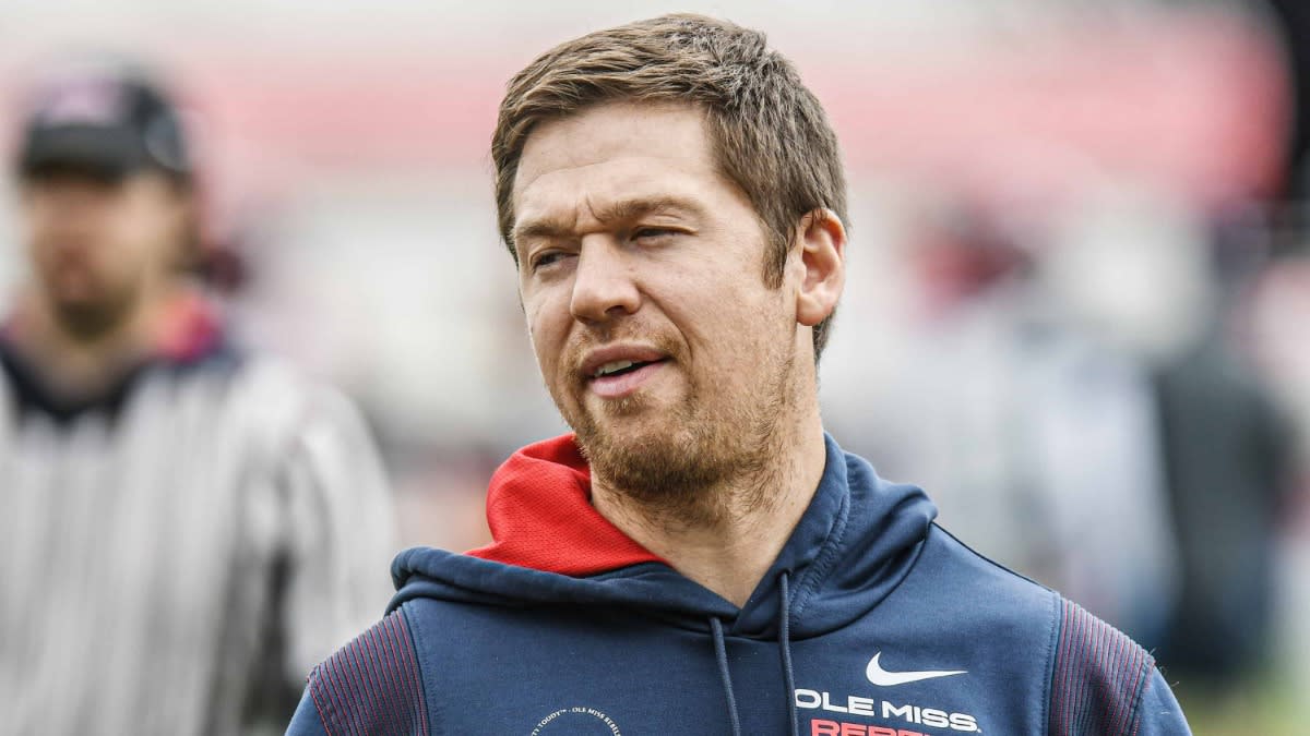 Kirk Herbstreit celebrates Charlie Weis Jr. returning to coach Ole Miss ...