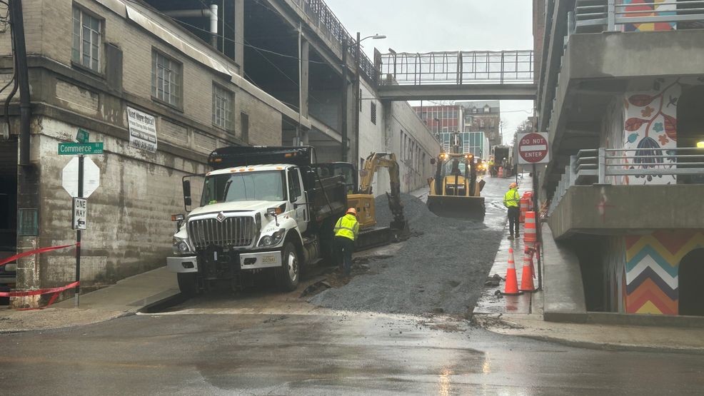 Crews race to repair century-old pipe break that caused downtown ...