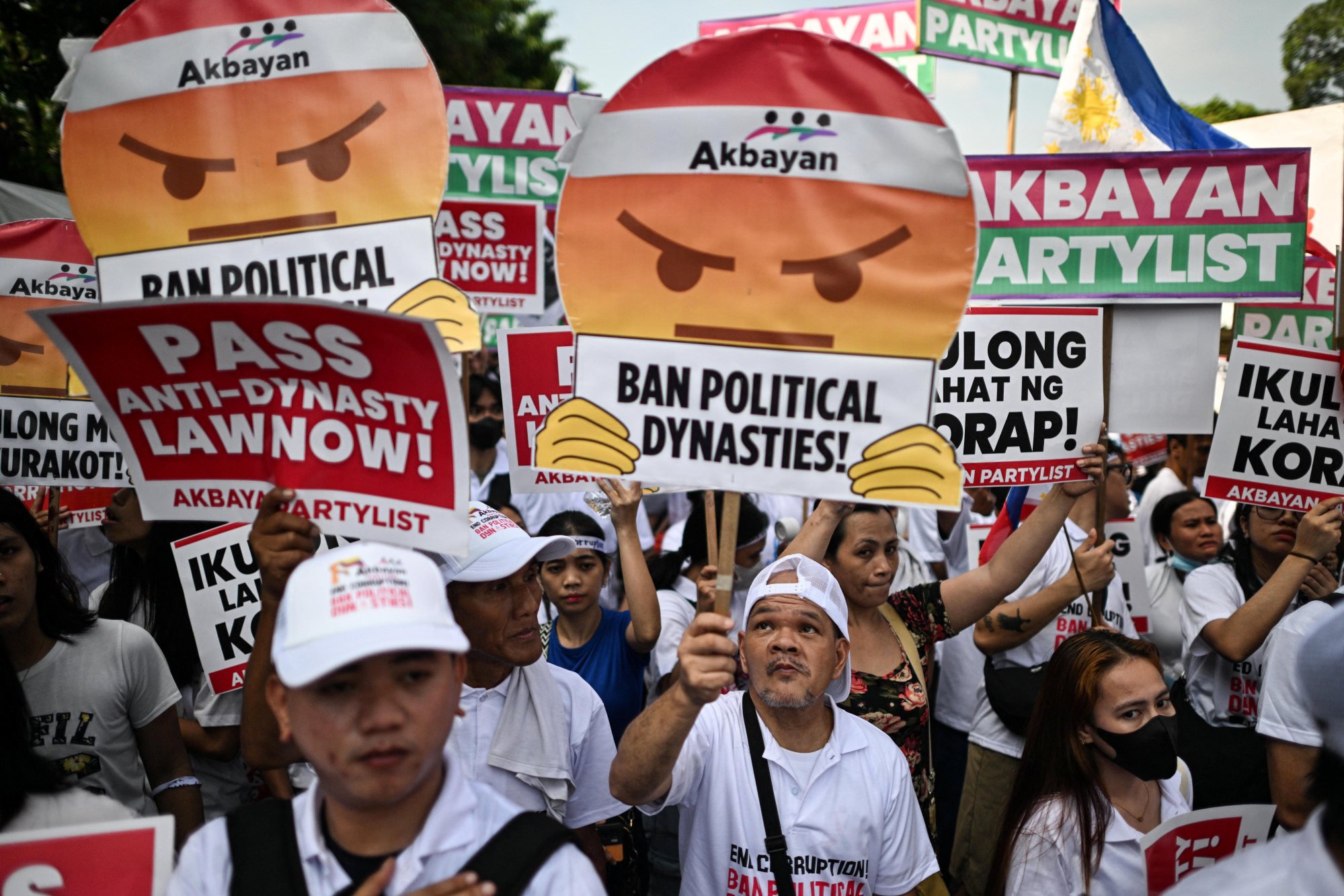 Is fatigue derailing Philippines’ fight against flood control corruption scandal?