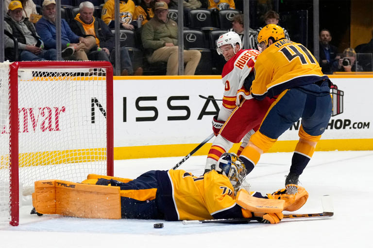 Schaefer and Wiesblatt's first NHL goals lead Predators over Flames 5-1