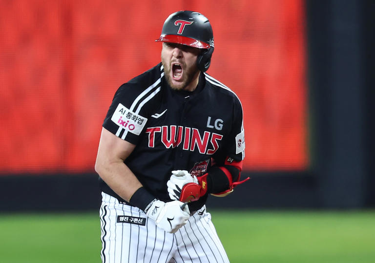 LG Twins Re-Sign Three Foreign Players