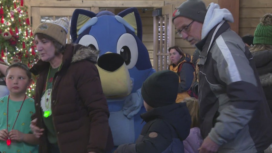 Grinch, Bluey and Santa Help Make-A-Wish Kids Celebrate in Neenah