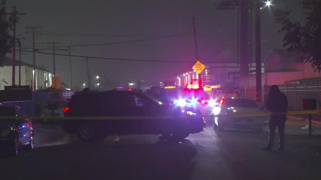 Woman dies after Stockton drive-by shooting, 1 other injured