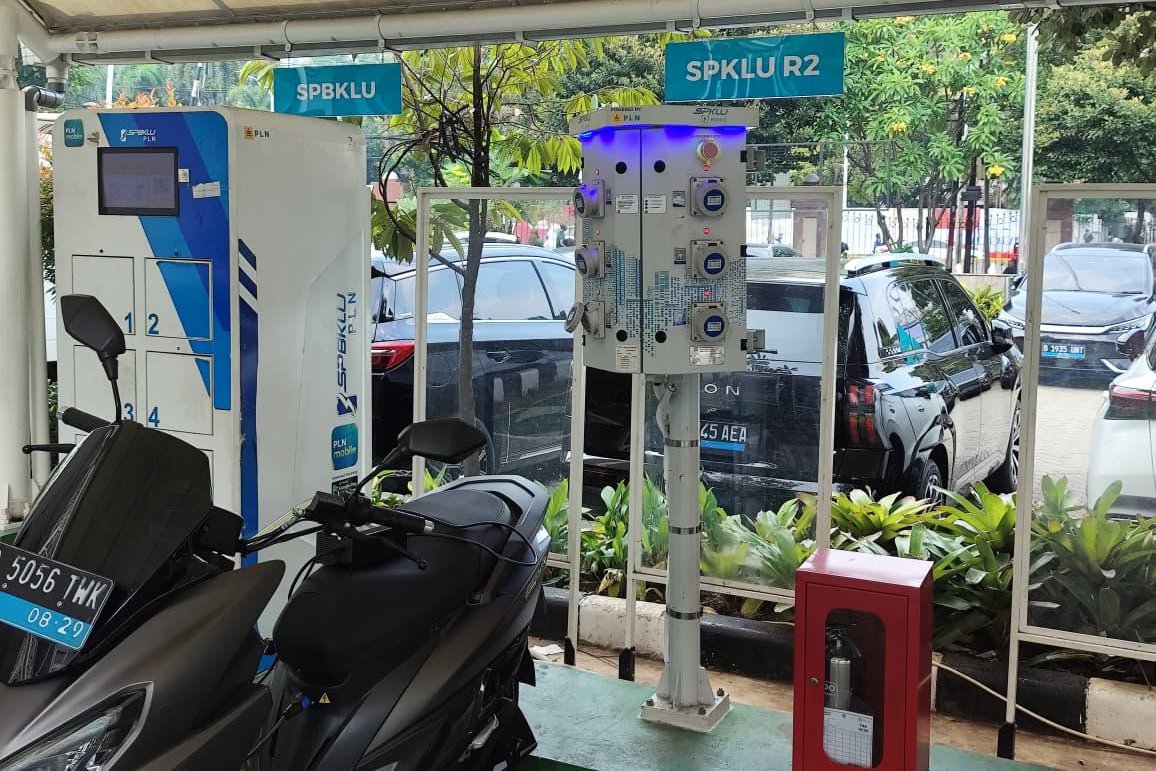PLN Sediakan SPKLU Khusus Kendaraan Listrik Roda Dua