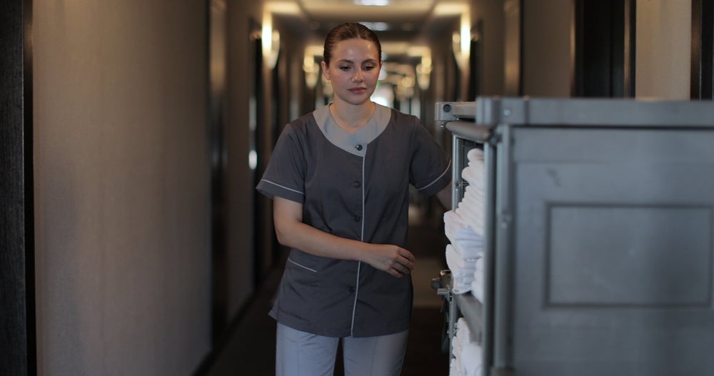 How housekeeping bottlenecks affect hotel performance