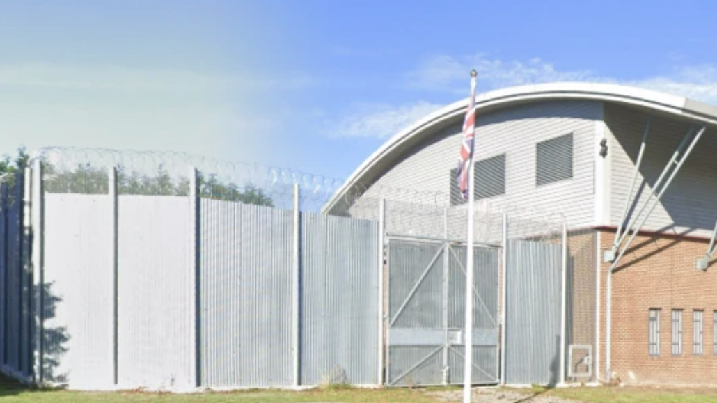 Stressed prison officer felt like an 'empty shell'