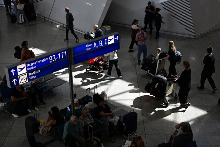 Opium poppy farming hits 10-year high in war-torn Myanmar