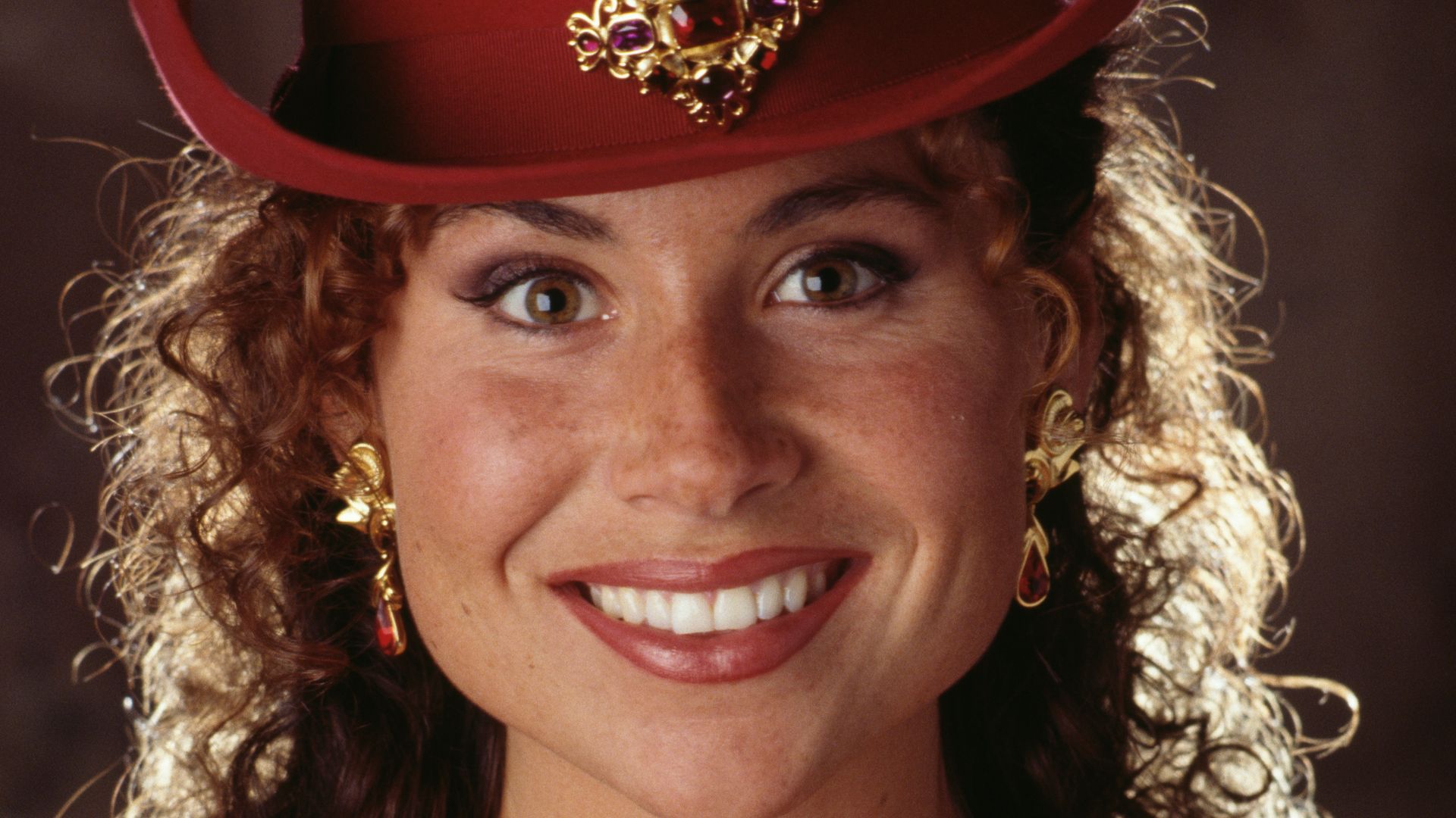 James Bond star Minnie Driver, 55, shocks fans with incredibly youthful ...