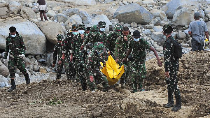 BNPB: 743 Orang Meninggal dalam Bencana Banjir Sumatera