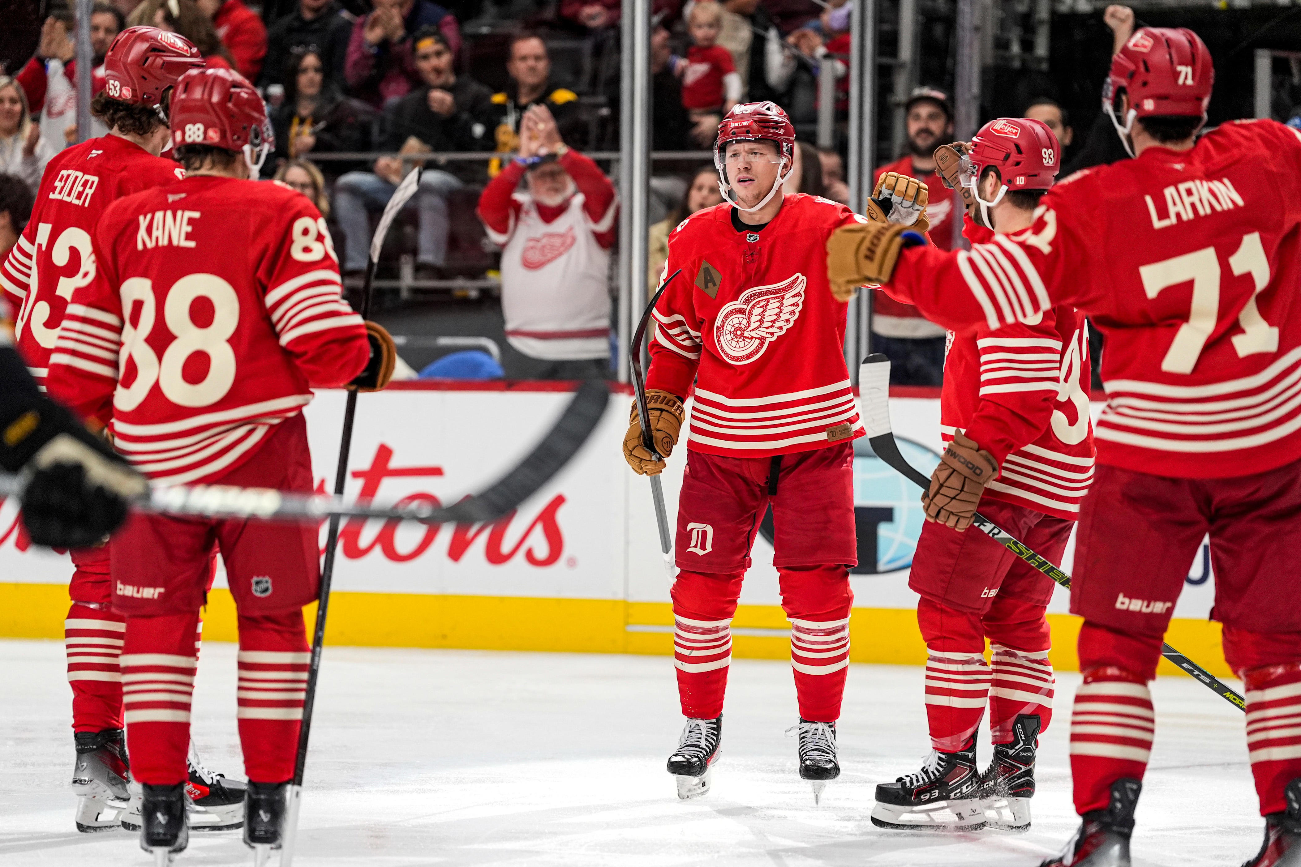 On the road again: Red Wings share how they spend time away from rink