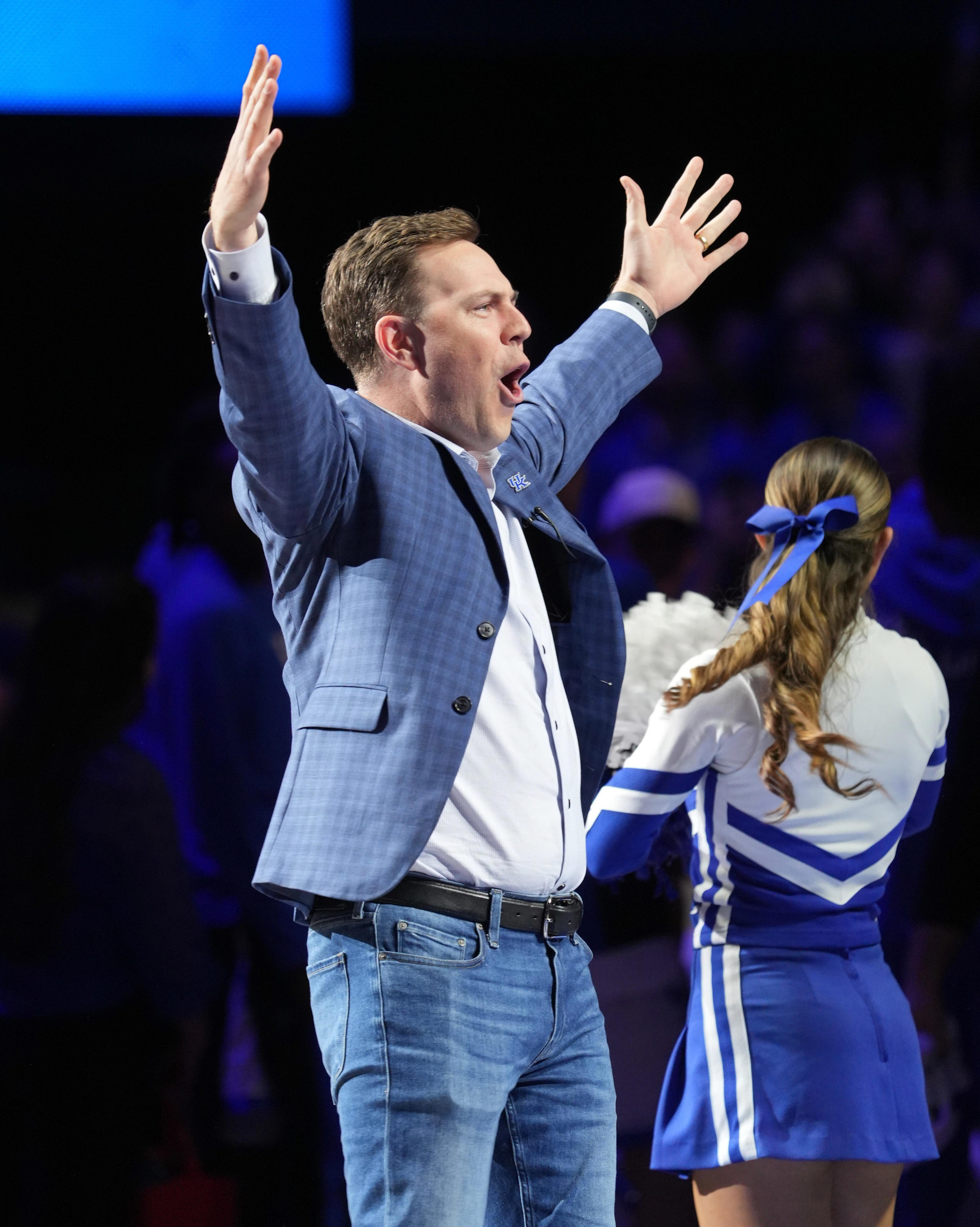 Watch Will Stein Kentucky football news conference today, live updates