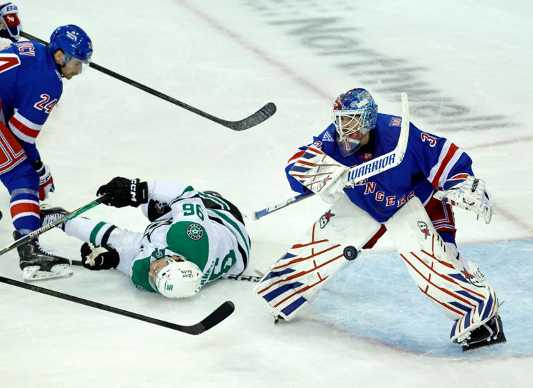 Vladislav Gavrikov’s goal propels Rangers to OT home win over Stars
