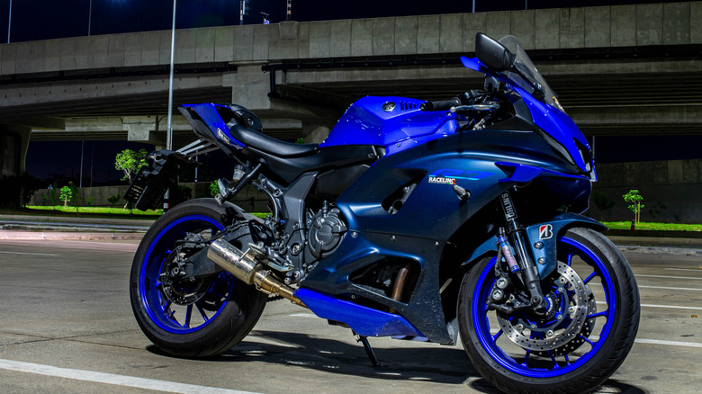 What Is The Yamaha R7's Top Speed When In First Gear?
