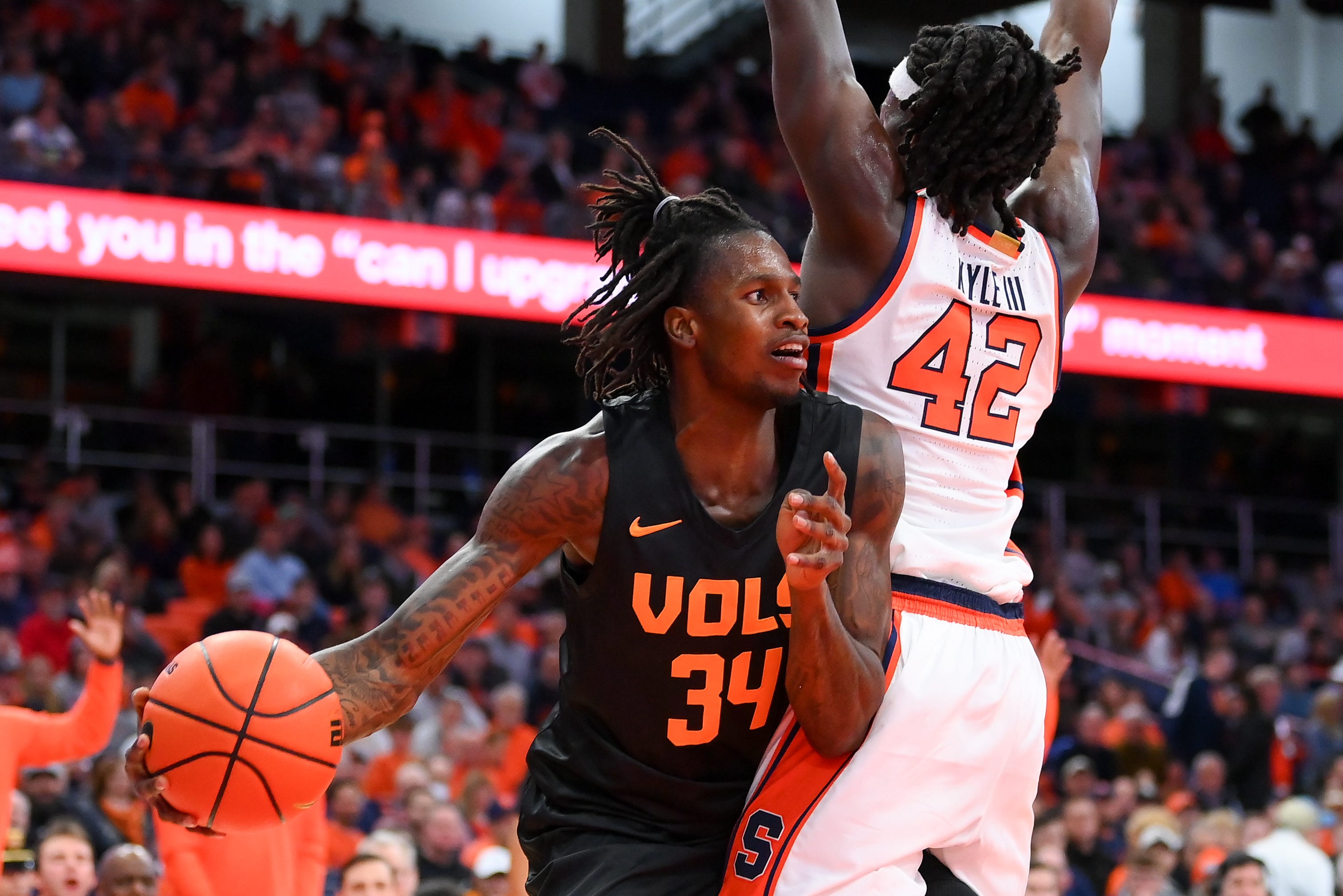 Three concerns for Tennessee basketball in road loss to Syracuse