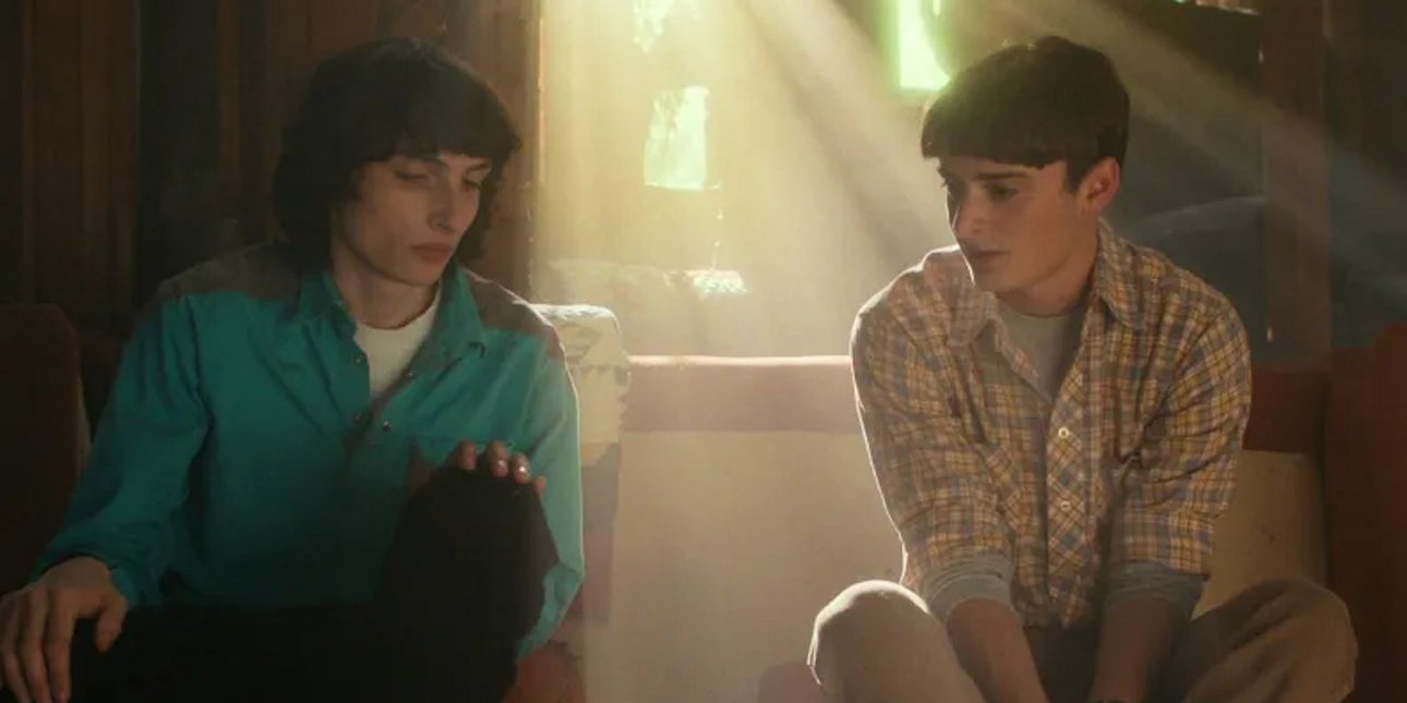 Stranger Things: Τι απαντούν οι ηθοποιοί στις φήμες για ομόφυλη σχέση ...