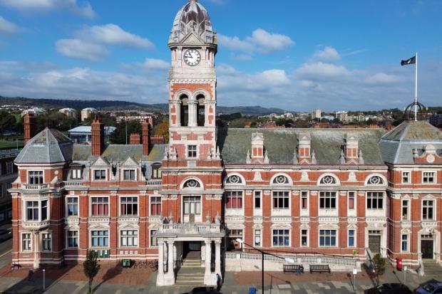 Council wants to rent out parts of its town hall to businesses to ...