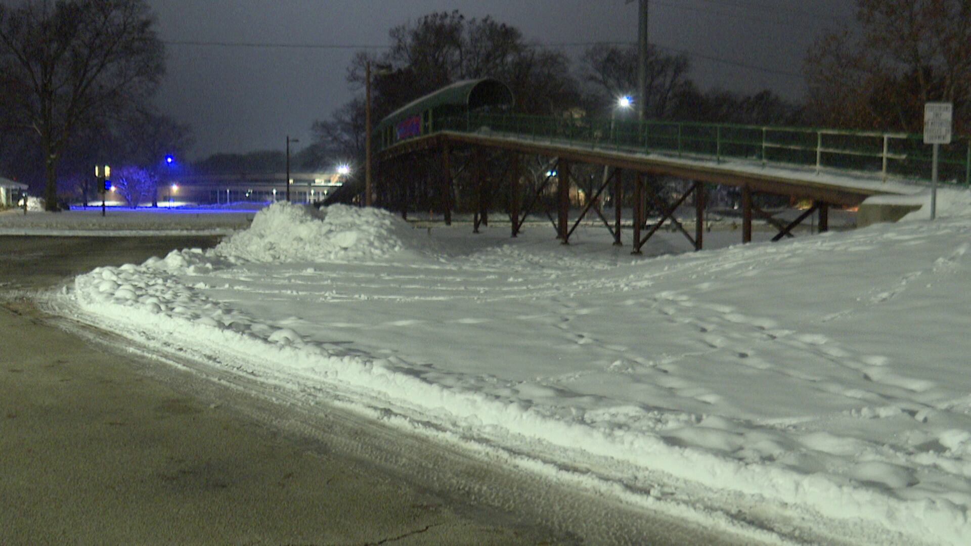 Elkhart officials discuss plans for demolition of pedestrian bridge ...