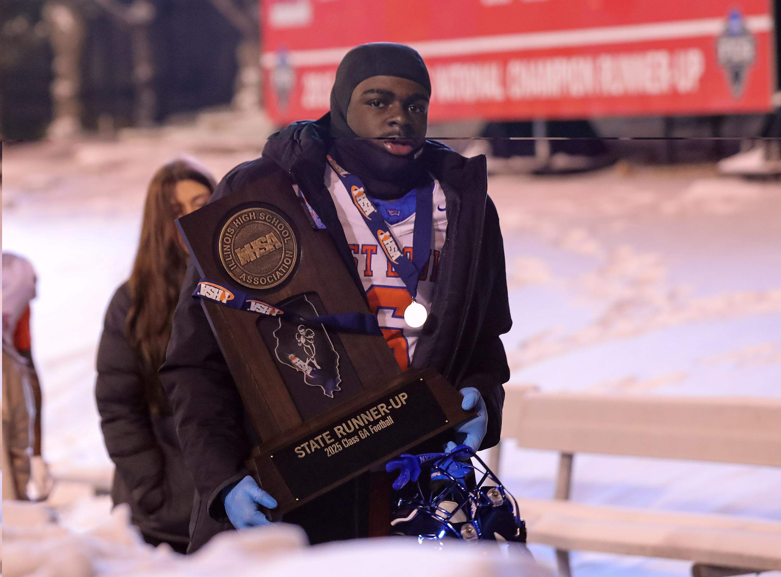 Cold night, costly errors: Fenwick ends East St. Louis title reign in ...
