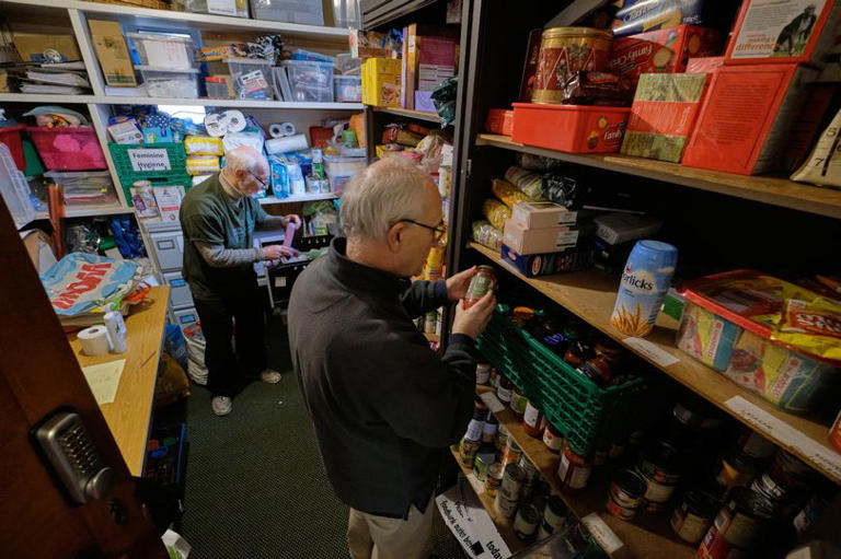 Thousands of Bristol families expected to need food banks this Christmas