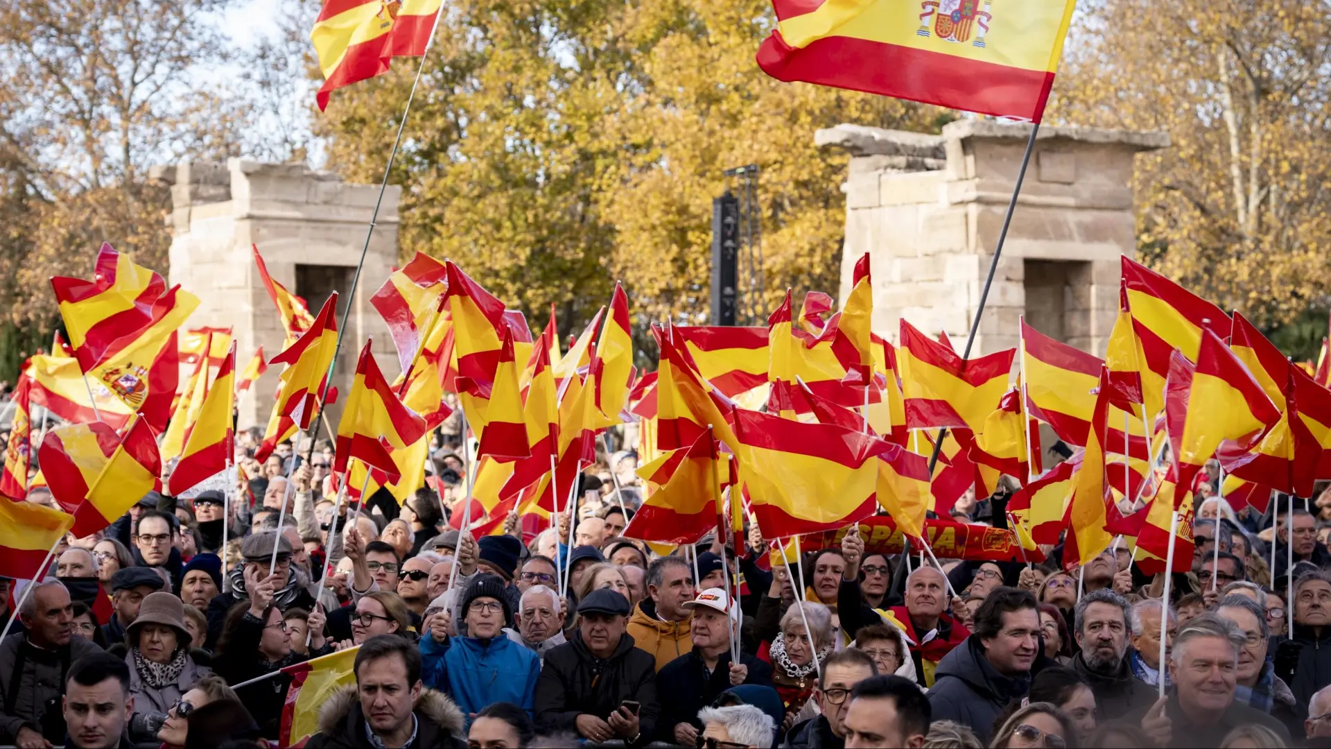 Ni censura ni confianza