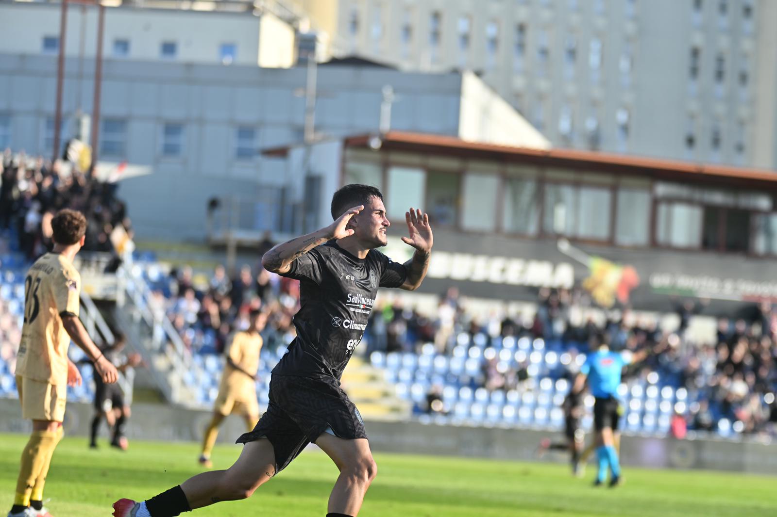 Il Crotone si concentra sulla sfida di Catania