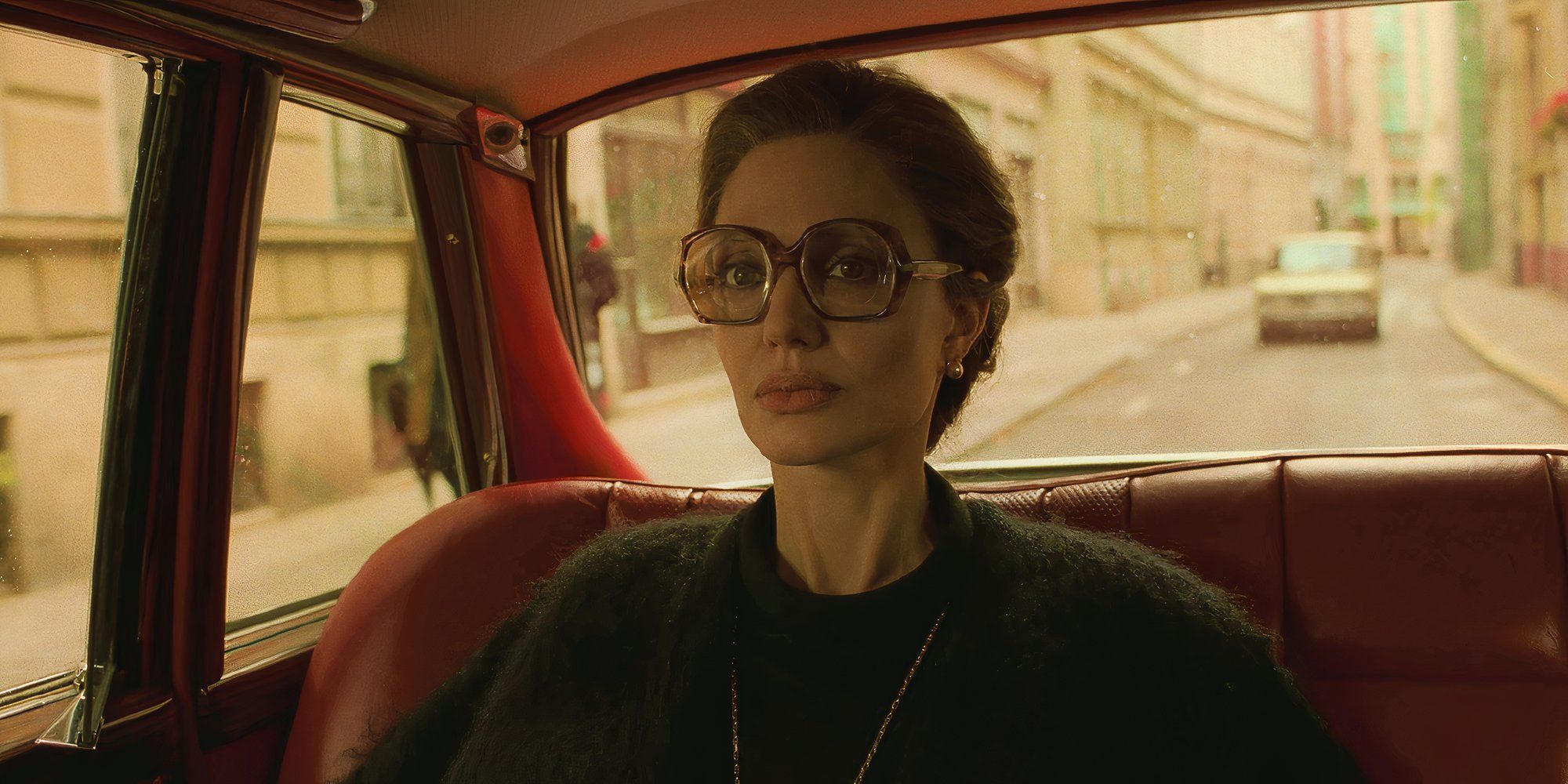 Angelina Jolie Sets First Gangster Movie In 27 Years With Acclaimed ...