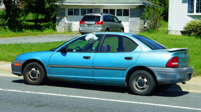 If You See An Orange Sticker On An Abandoned Car, Here's What It Means