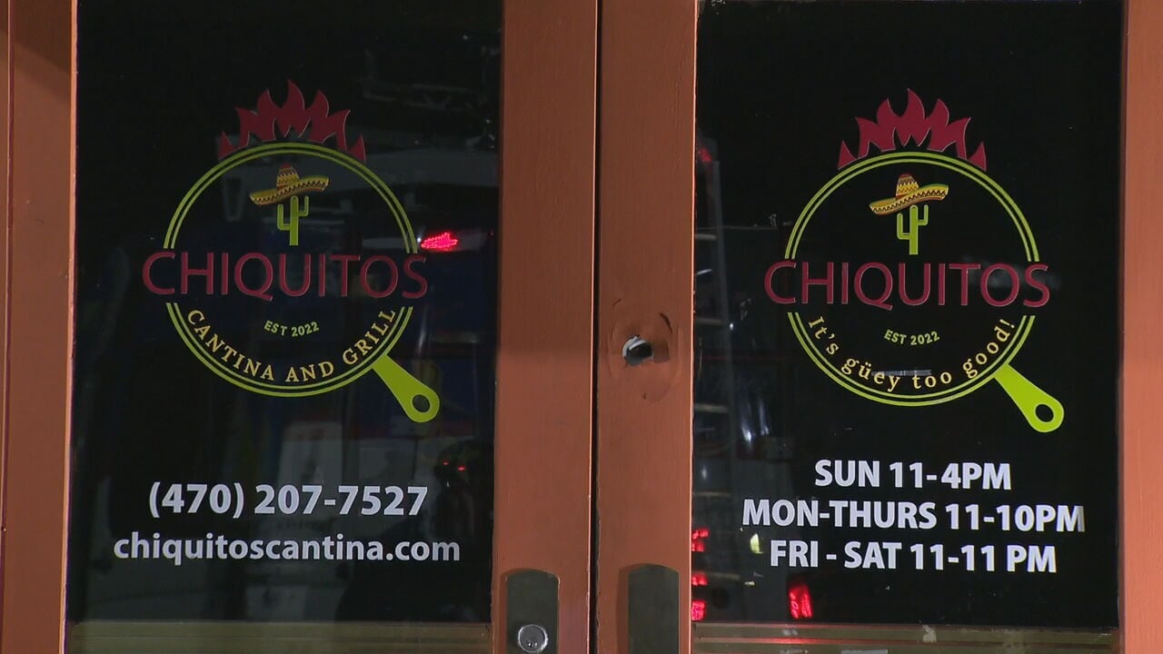 Man opens fire inside crowded metro Atlanta restaurant, customers shoot ...
