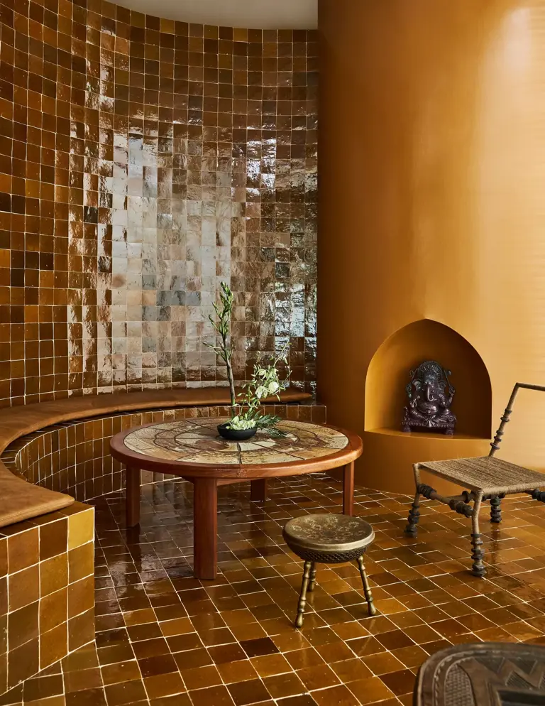 This Timeless 'Sugary' Brown Color Is the New Neutral We're Crushing on ...