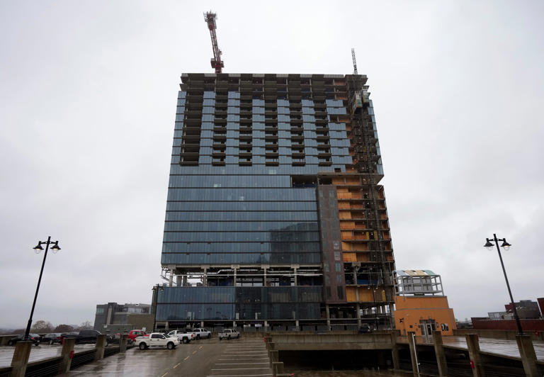 Merchant Building, downtown Columbus' tallest in decades, hits milestone