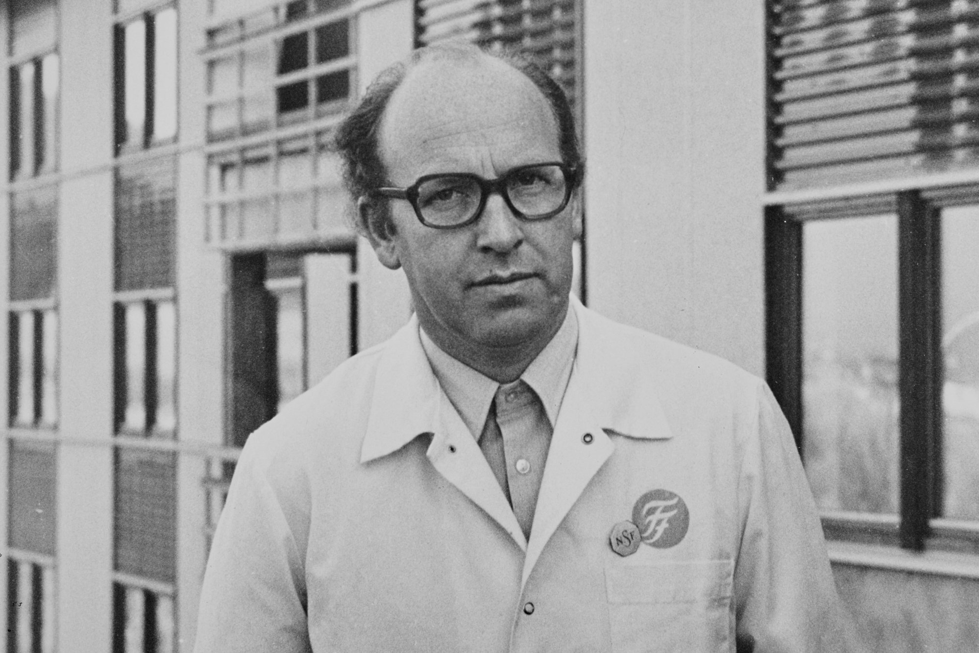 Arnfinn Nesset er død, 89 år gammel