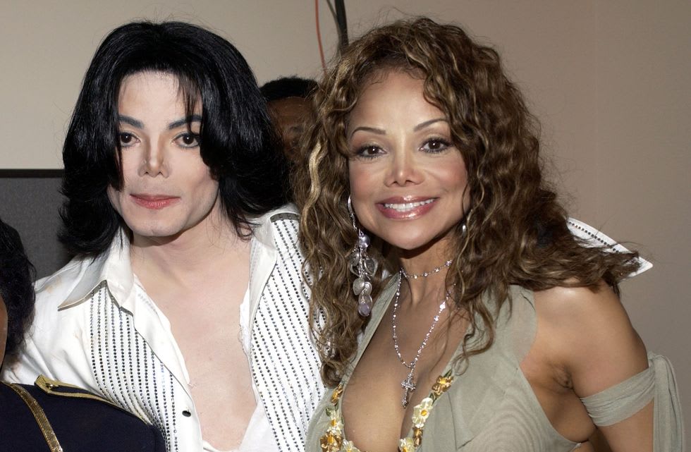 La Toya Jackson, 69, sparks concern as fans taken aback by 'worrying ...
