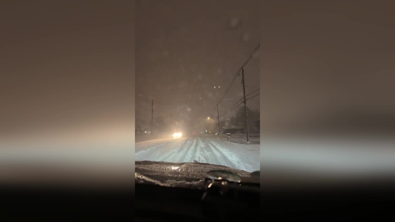 Blizzard blankets roads in two inches of snow in Kentucky