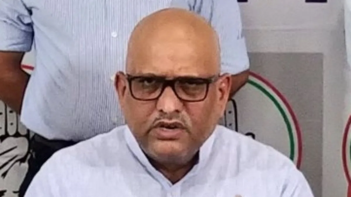 UP Cong chief alleges cough syrup scandal-accused constable receiving ...