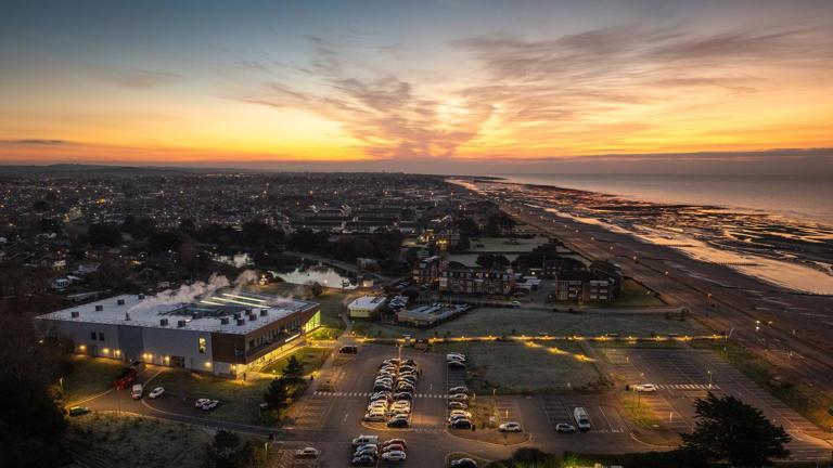 Entries open for 30th year of popular Frosty Aquathlon race through ...