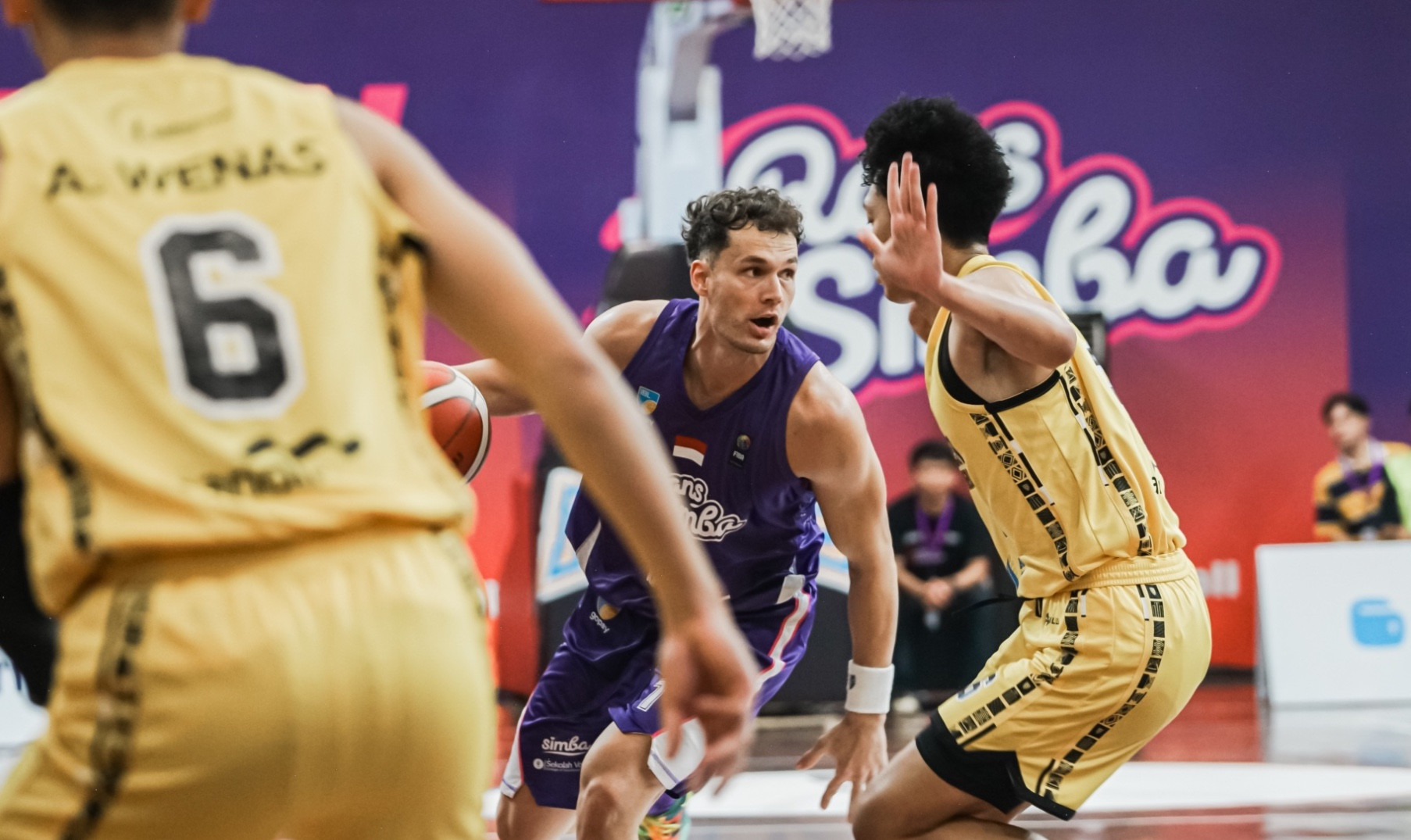IBL 2026: RANS Simba Bogor Sedih Lepas Devon van Oostrum
