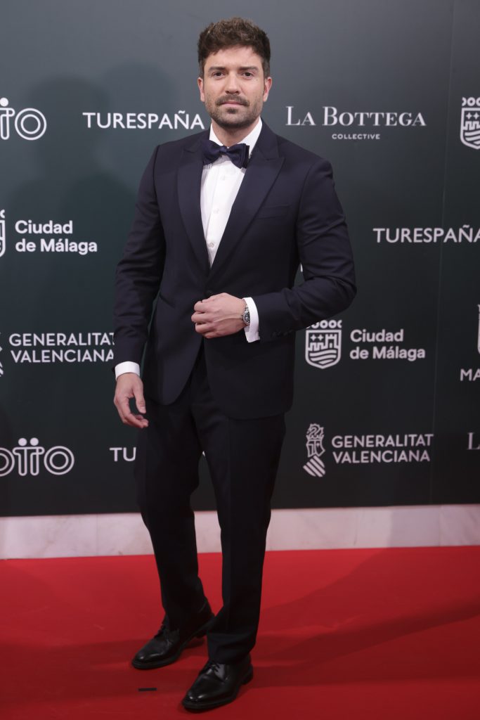 Los mejores looks de los Premios Spain Travel 2025: Ana Rosa Quintana ...