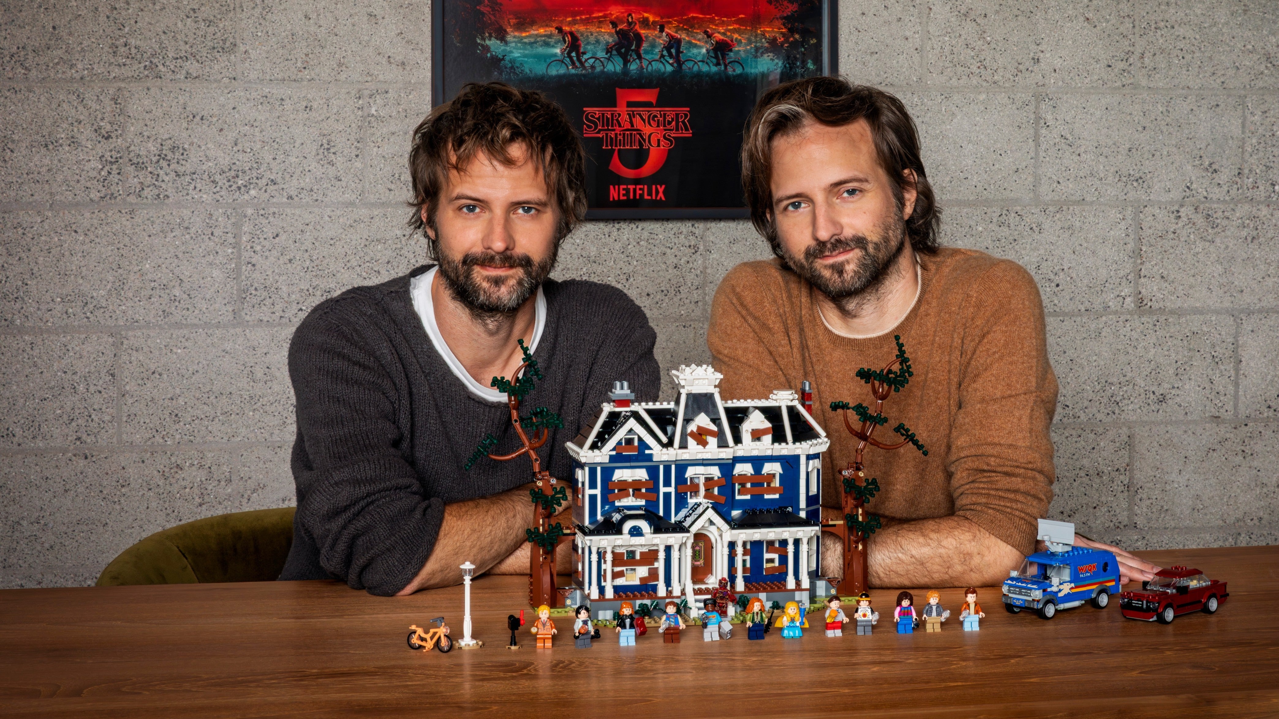 LEGO onthult ultieme Stranger Things-set The Creel House vol geheimen ...