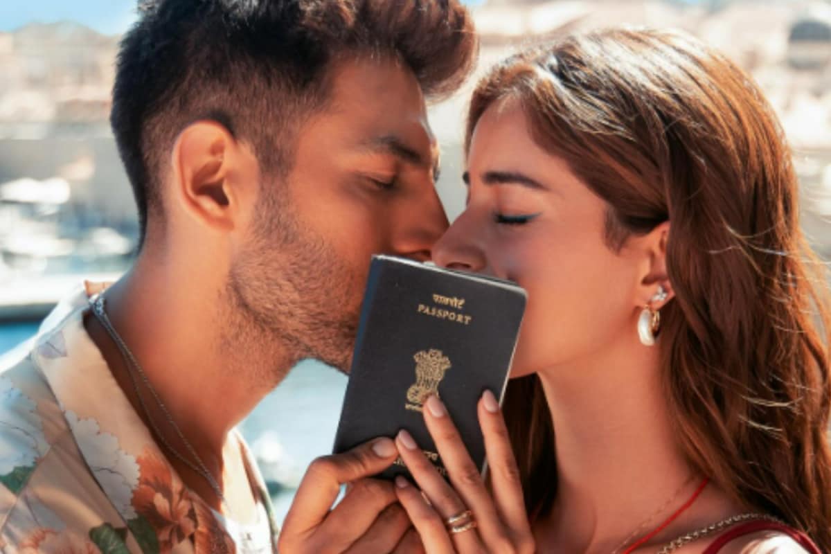 Ananya Panday Feels 'Very Comfortable' Around Kartik Aaryan, Says 'He ...