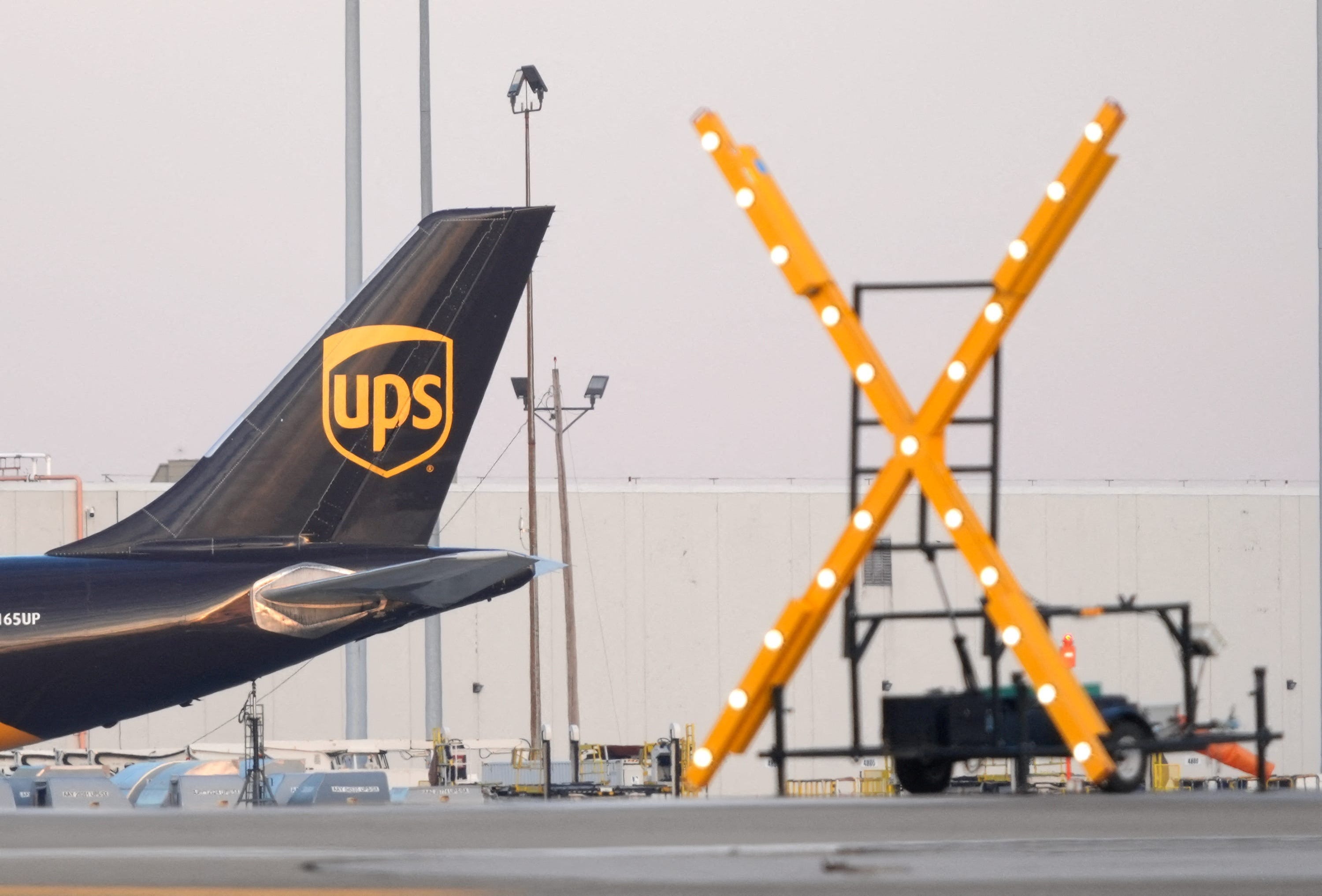 Families of victims in UPS plane crash plan to sue UPS, Boeing